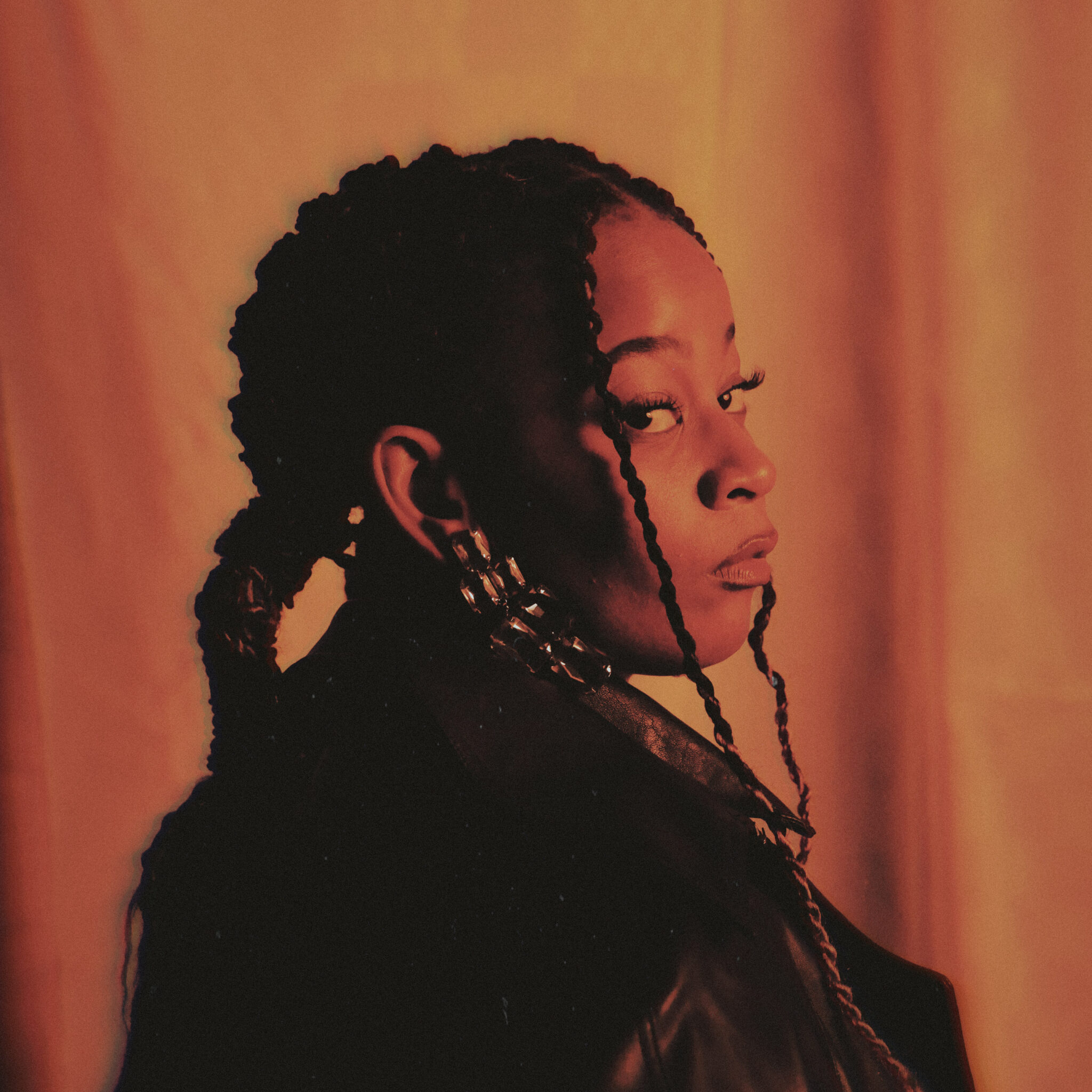 VICKY R - La Boule Noire